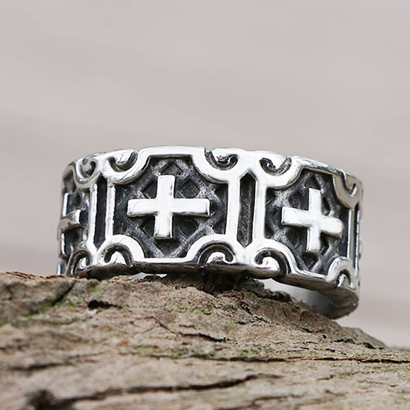 Classic Cross Ring | Viking Warriors